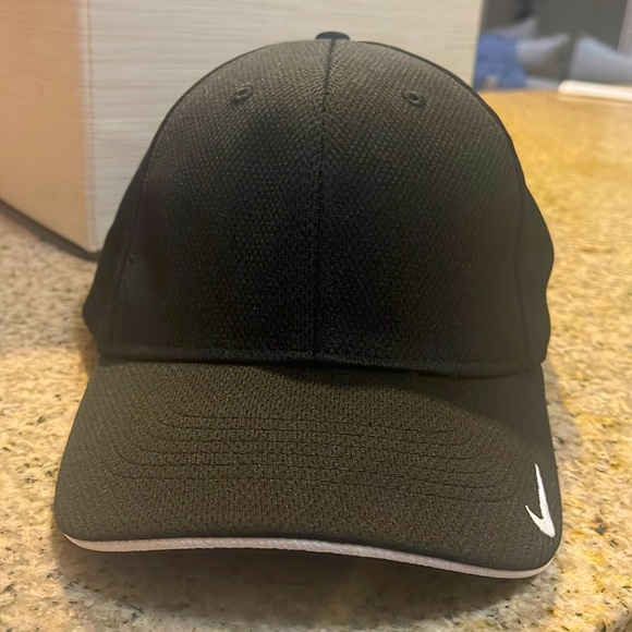 Nike | Accessories | Nike Golf Hat | Poshmark